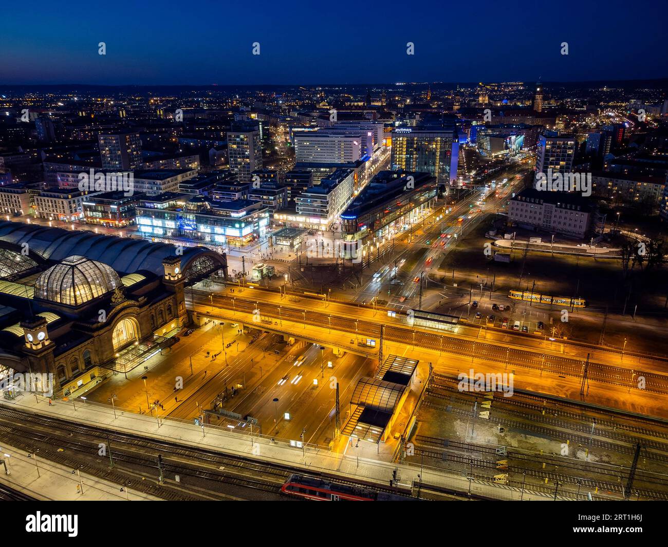 Central station at Wiener Platz. The new construction has been ...