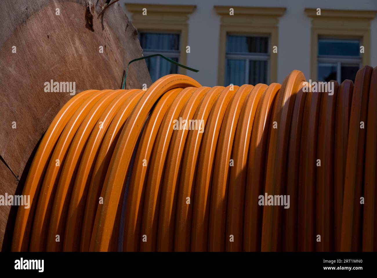 Drum square hi-res stock photography and images - Alamy