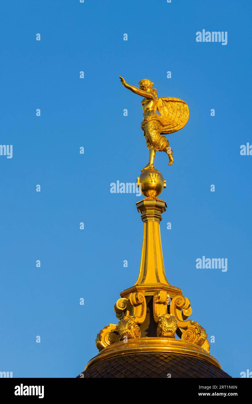 Potsdam museum forum for art and history hi-res stock photography and ...
