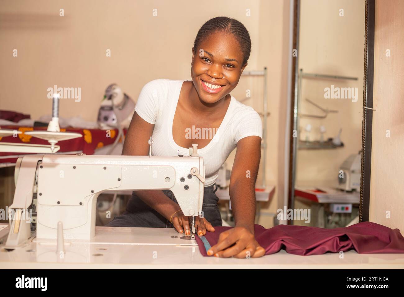 African female textile manufacturing hi-res stock photography and ... African female textile manufacturing hi-res stock photography and ...