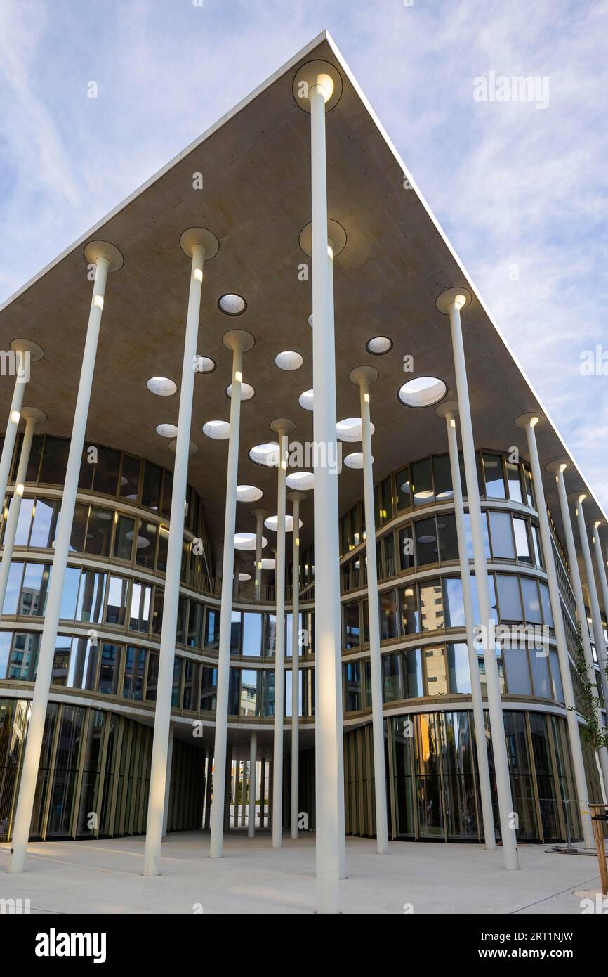 SAB Forum, designed by London-based architects ACME, 165 million euros ...