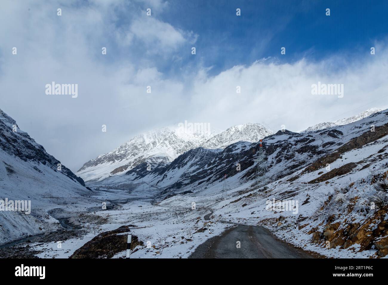 Dras hi-res stock photography and images - Alamy