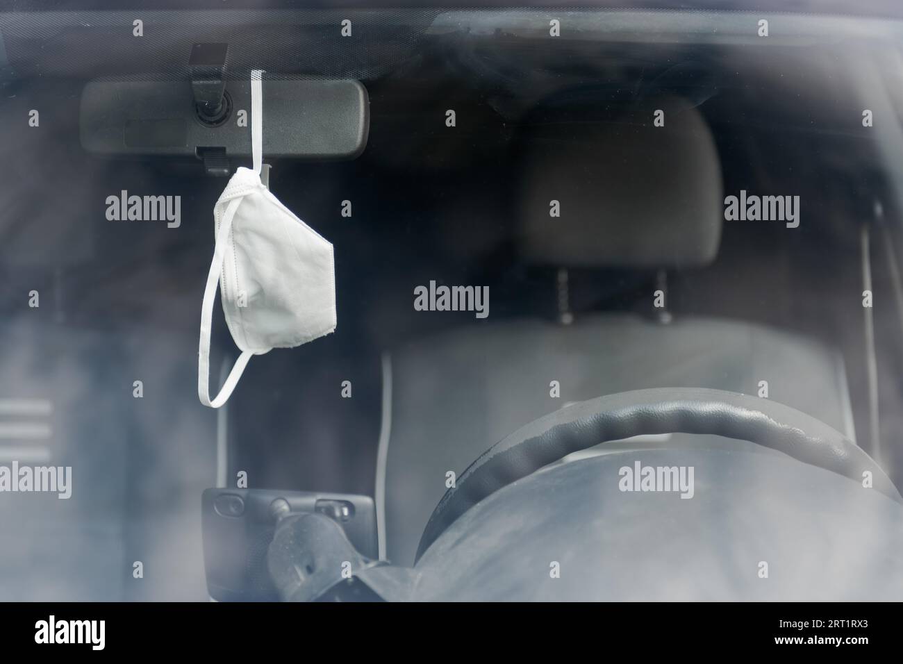 Mirror pathogen hi-res stock photography and images - Alamy