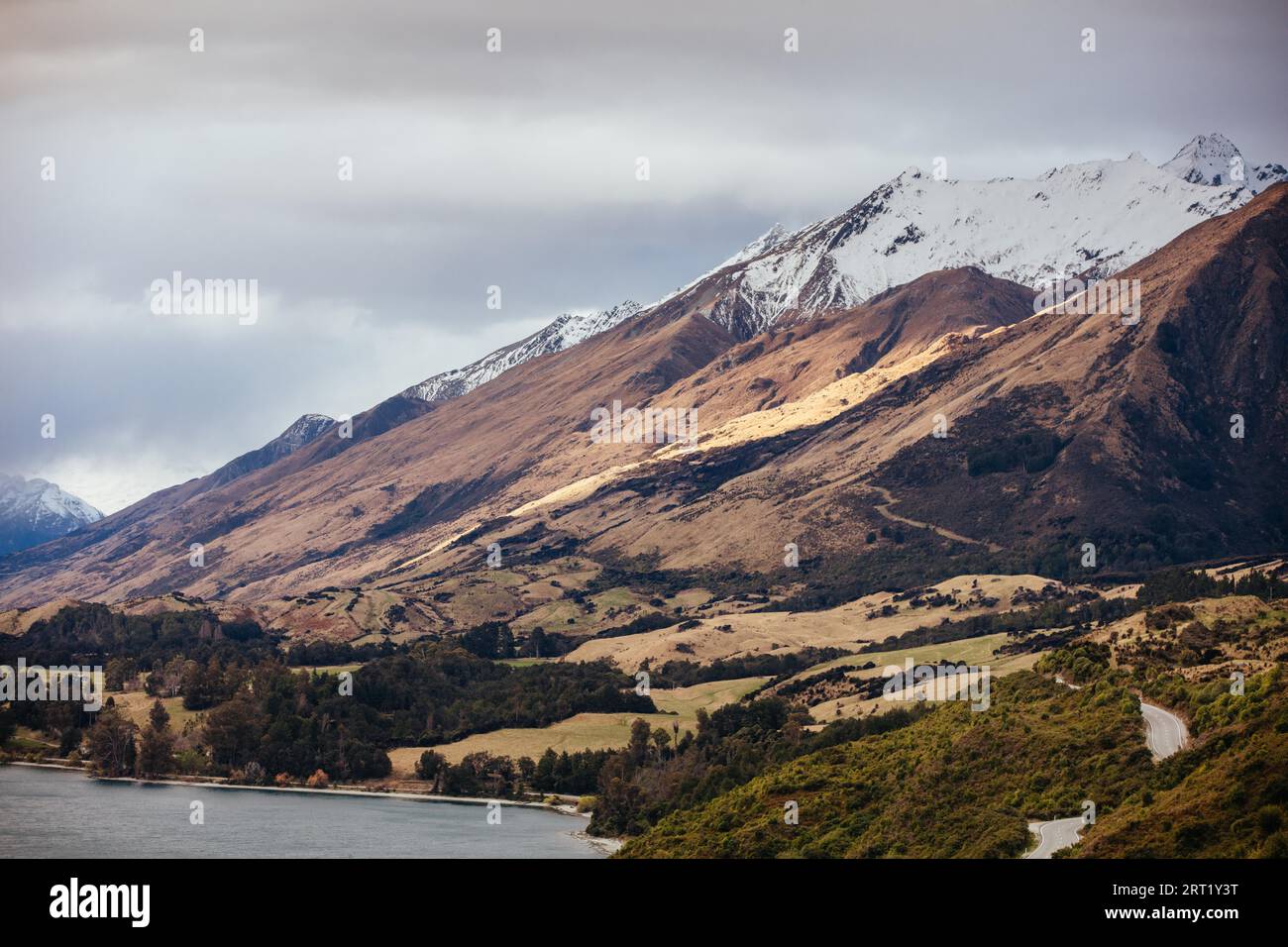 Lake Wakatipu and surrounding mountains, including Tooth Peaks from ...