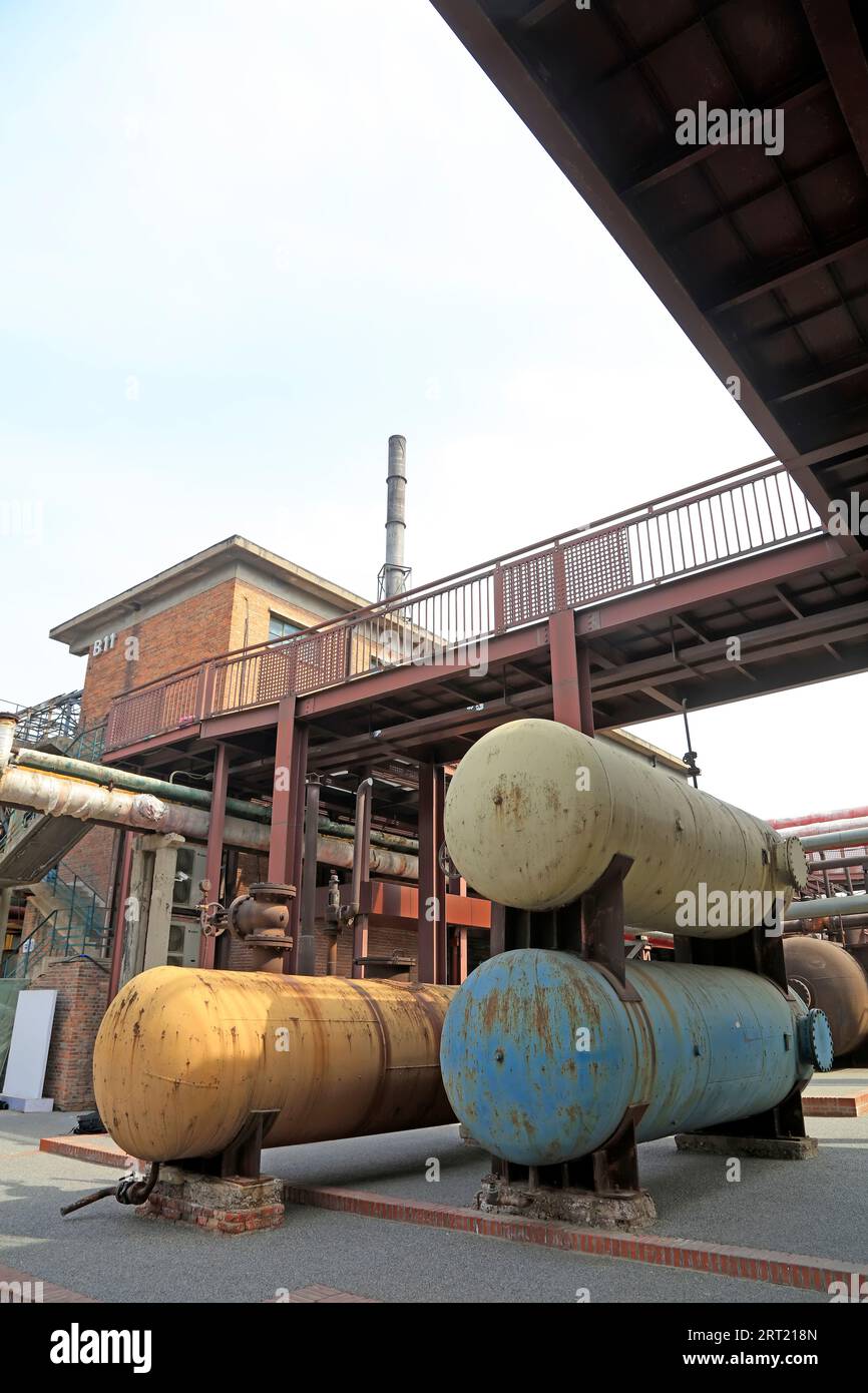 Large steel tanks hi-res stock photography and images - Alamy