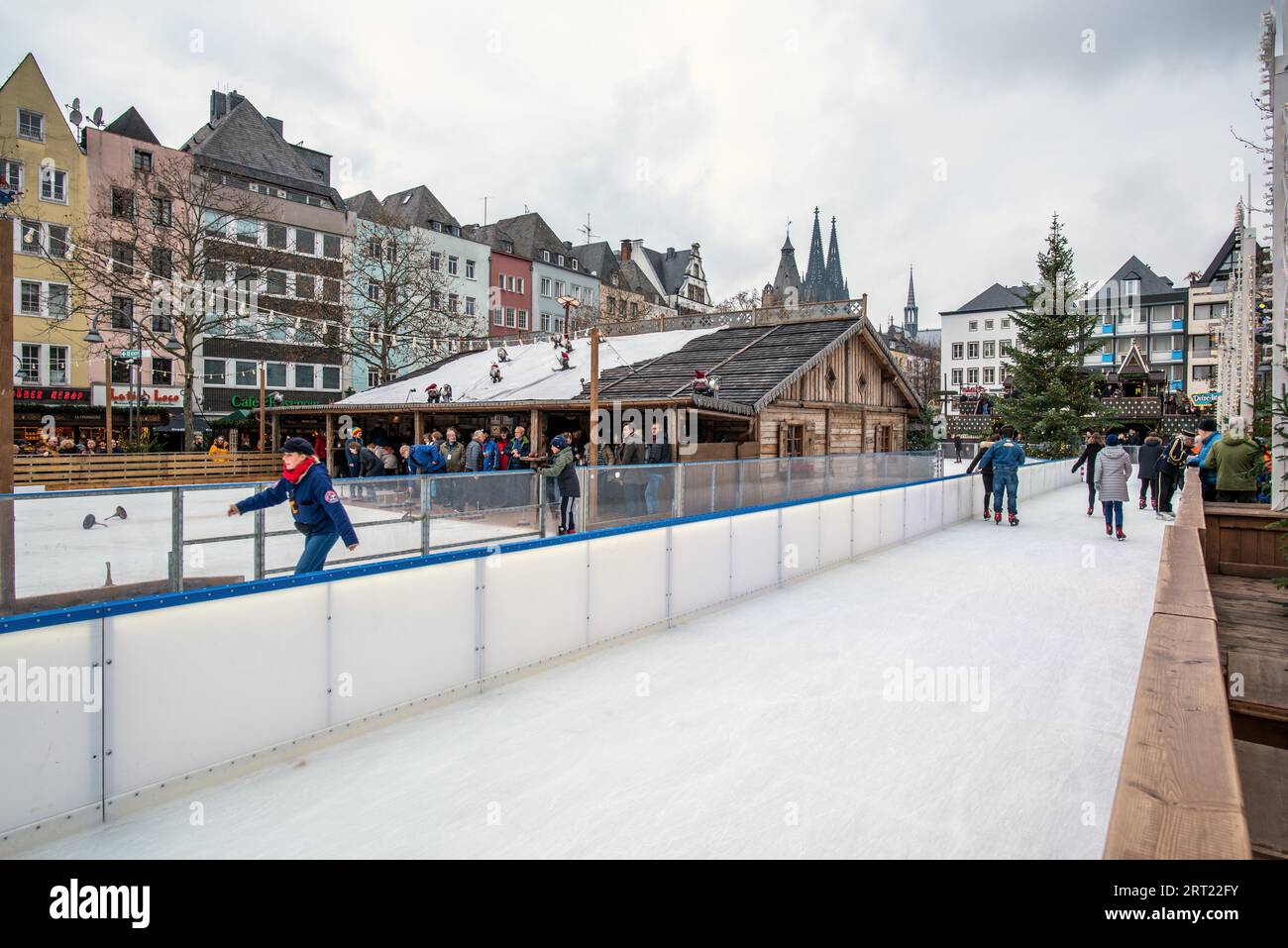 Ice rink at the Christmas market in the city of Cologne Stock Photo - Alamy