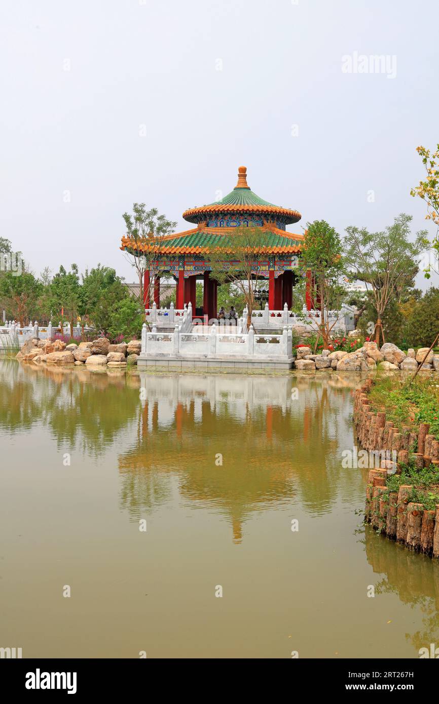 Architectural scenery of Chinese Classical Gardens Stock Photo - Alamy