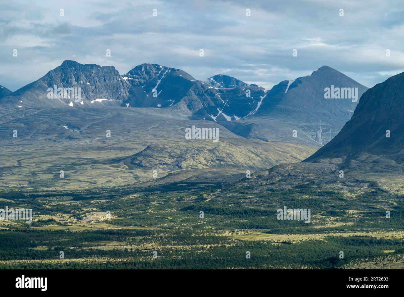 Mountains in Rondane national park, Norway Stock Photo - Alamy