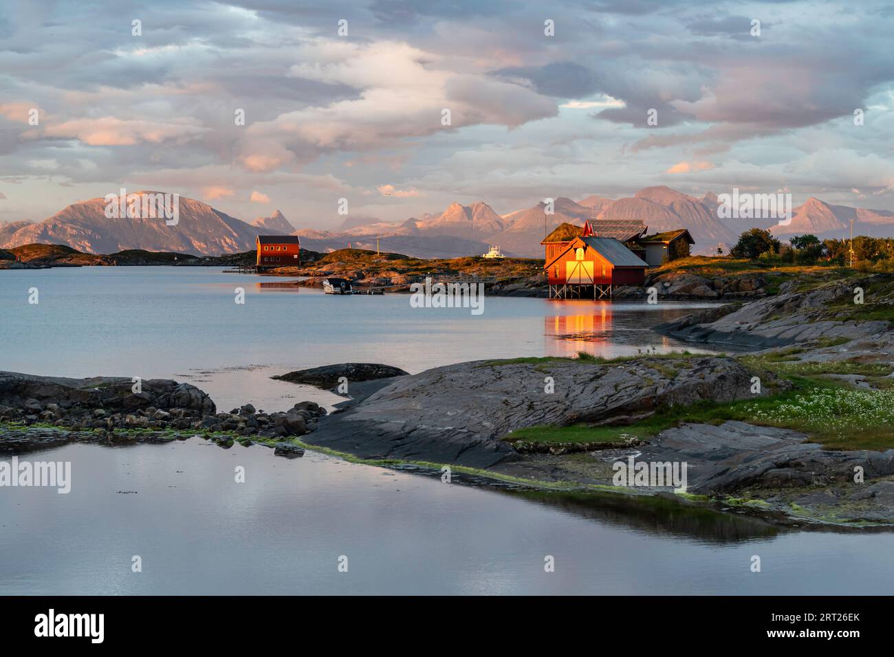 Evening light on the norwegian island Lovund Stock Photo - Alamy