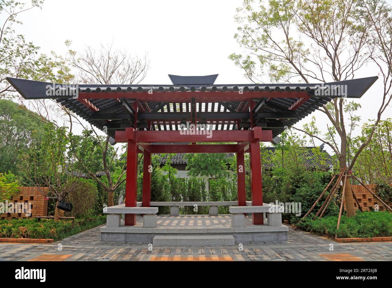 Architectural scenery of Chinese Classical Gardens Stock Photo - Alamy