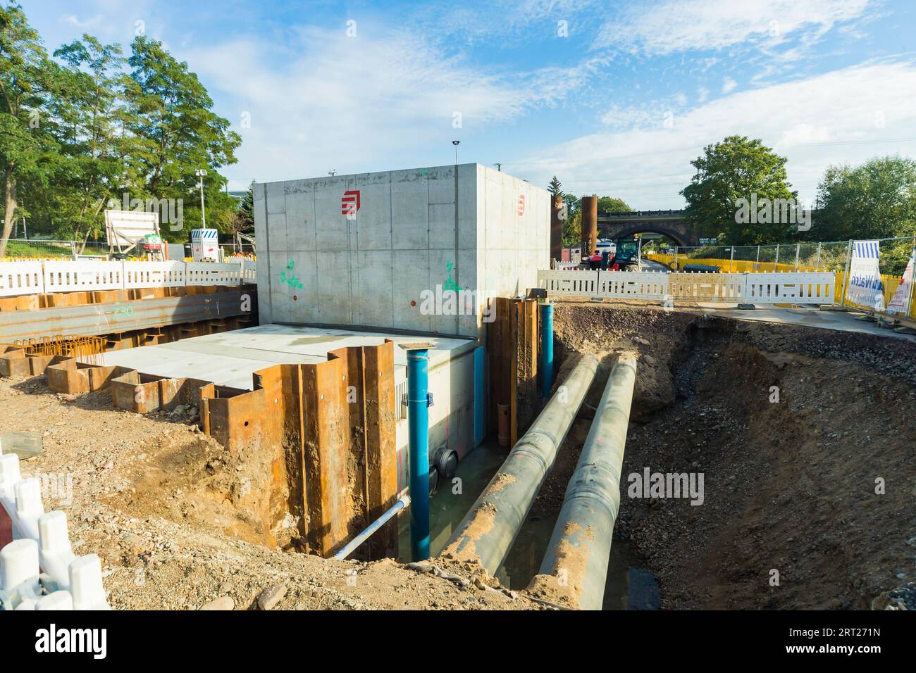 Elbe culvert hi-res stock photography and images - Alamy