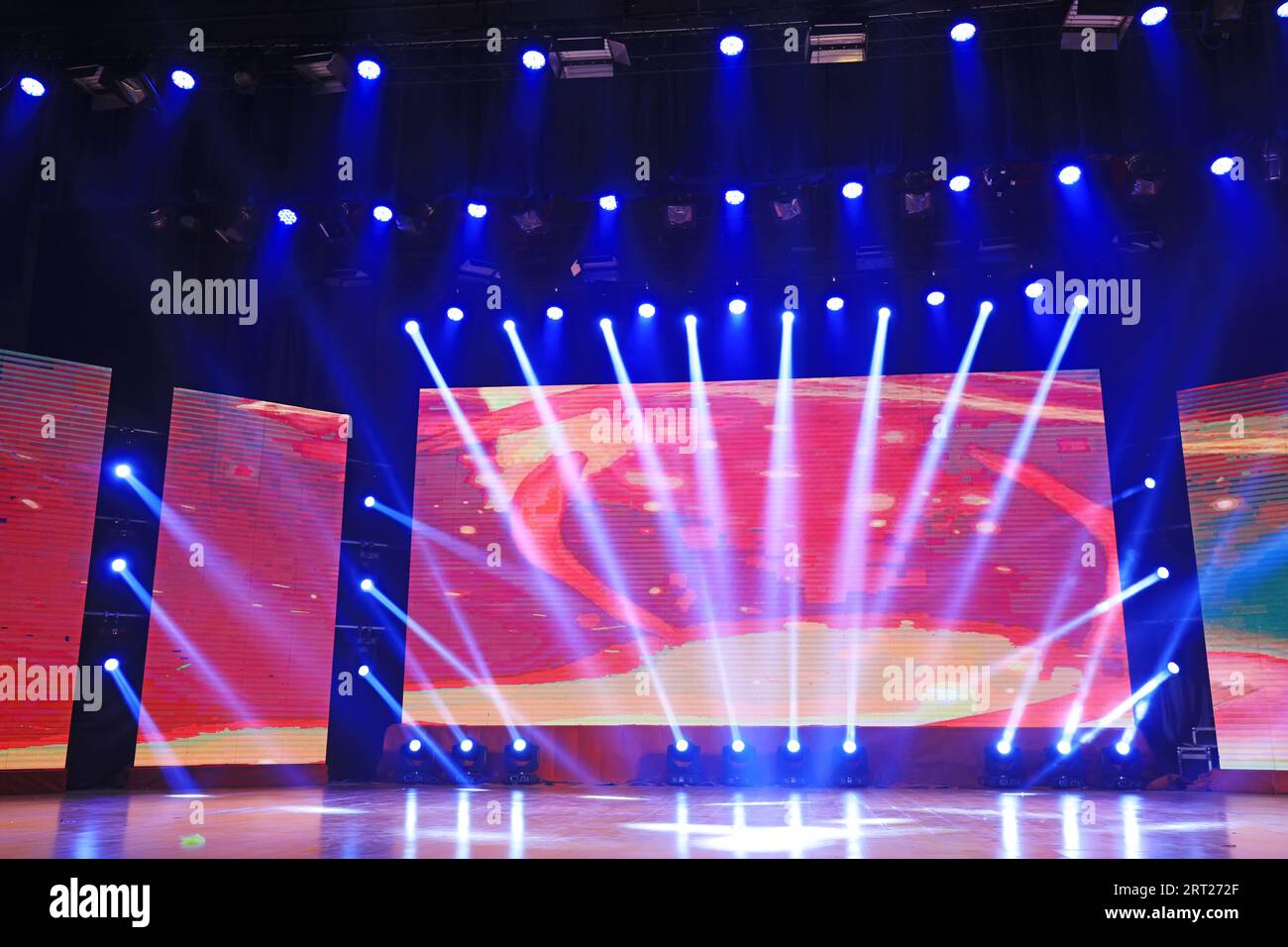 Stage lighting effect Stock Photo - Alamy