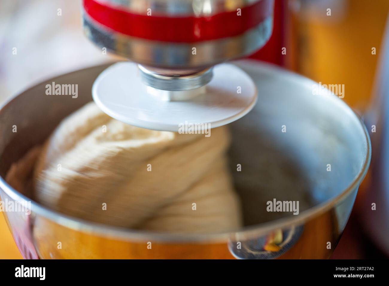 mixing bread dough in a kitchen Stock Photo - Alamy