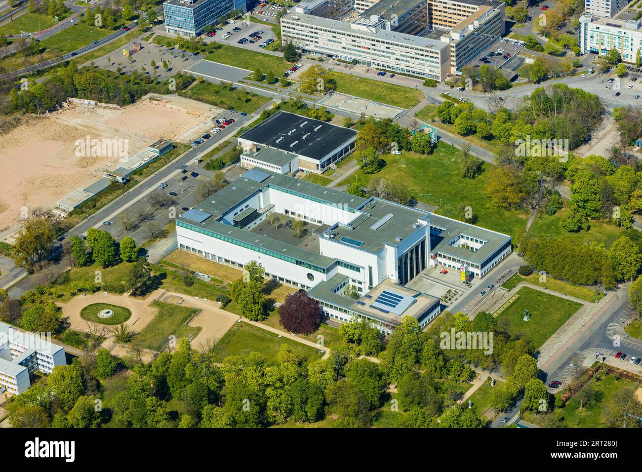 German Hygiene Museum in the Lingner City Stock Photo - Alamy