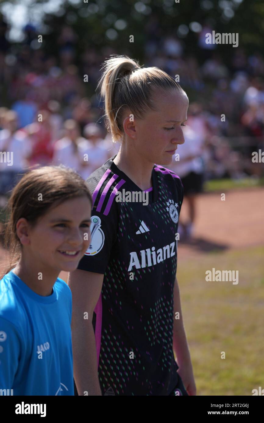 Schueller fc bayern munchen hi-res stock photography and images - Alamy