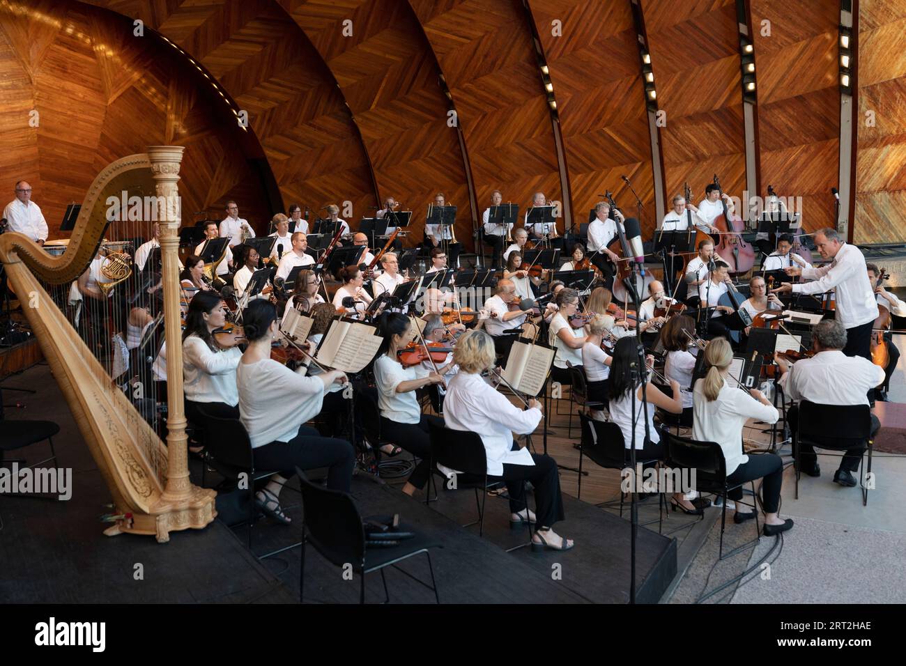 Boston Landmarks Orchestra at the Hatch Shell on the Esplanade in ...