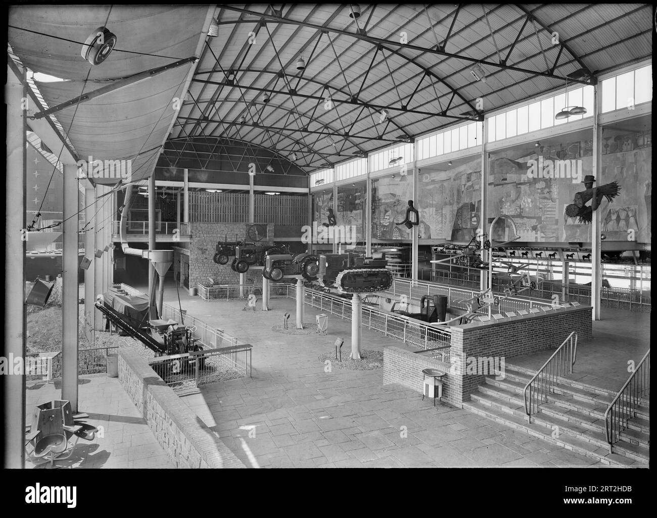 Festival of Britain, South Bank Exhibition, The Country Pavilion ...
