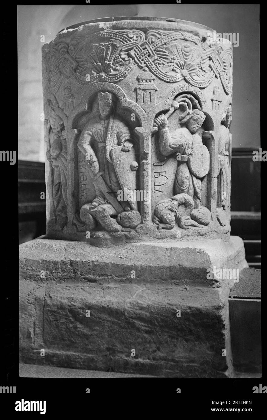 Square stone in middle Black and White Stock Photos & Images - Alamy