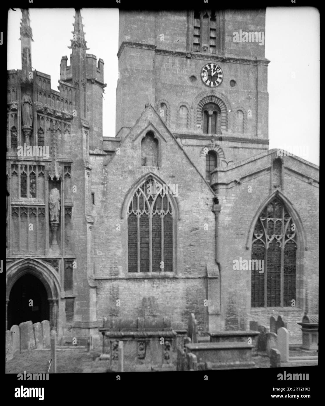 Trefoil windows Black and White Stock Photos & Images - Alamy