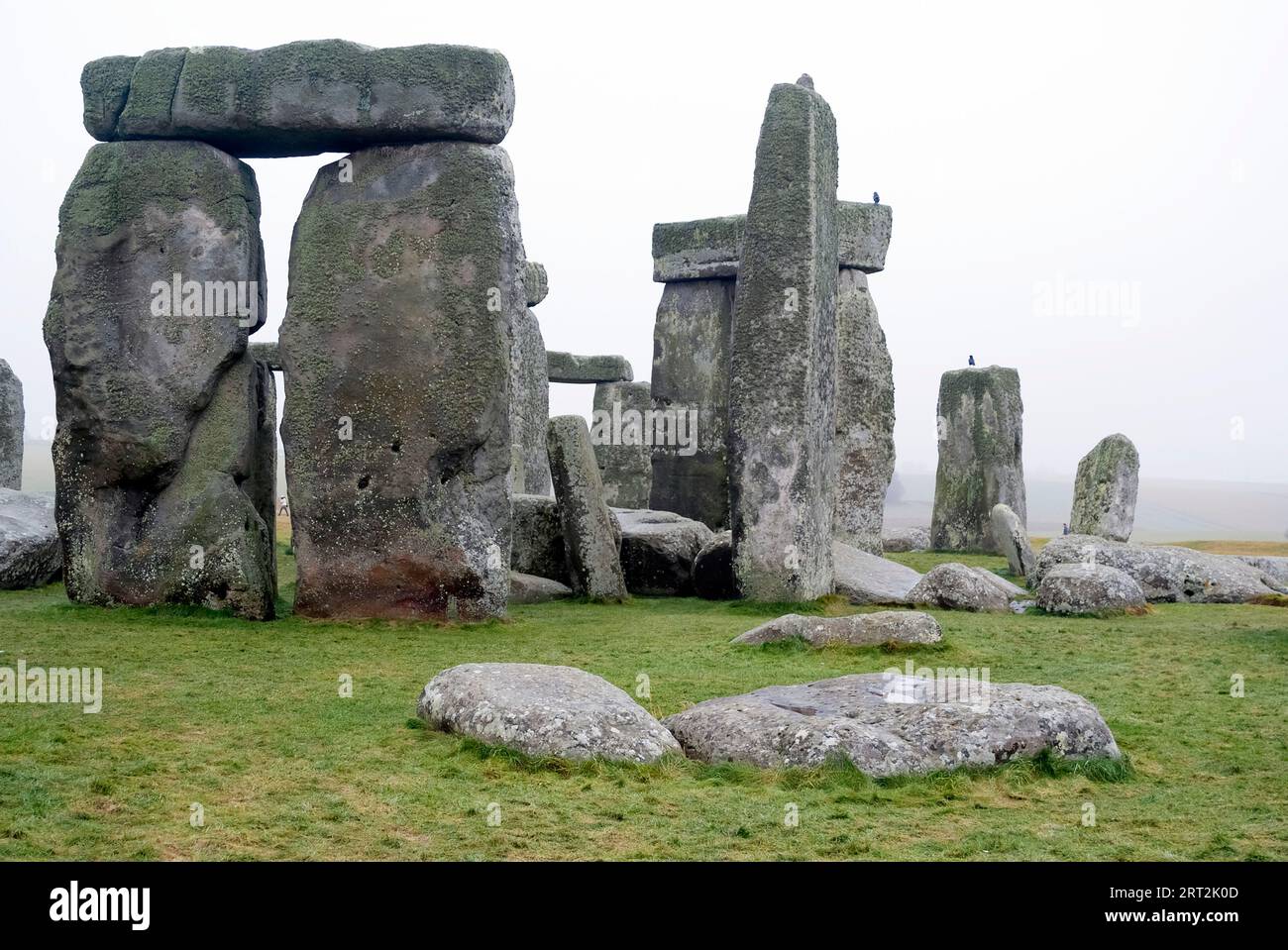 The most famous prehistoric monument in England, Stonehenge was built ...