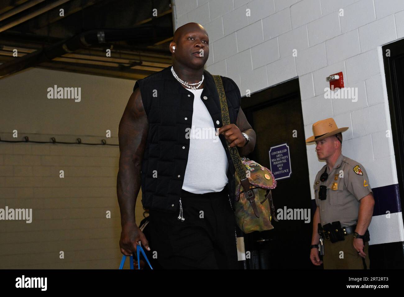 Houston Texans offensive tackle Laremy Tunsil walks through the tunnel ...