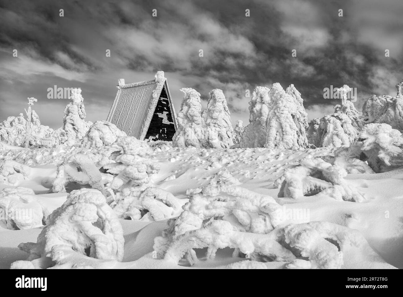 Winter in the Ore Mountains, The Hikers' Lodge Stock Photo - Alamy