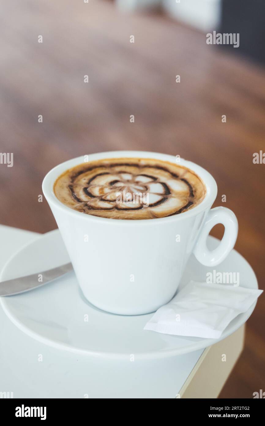 Nice Texture of Latte art on hot latte coffee. Art from professional ...