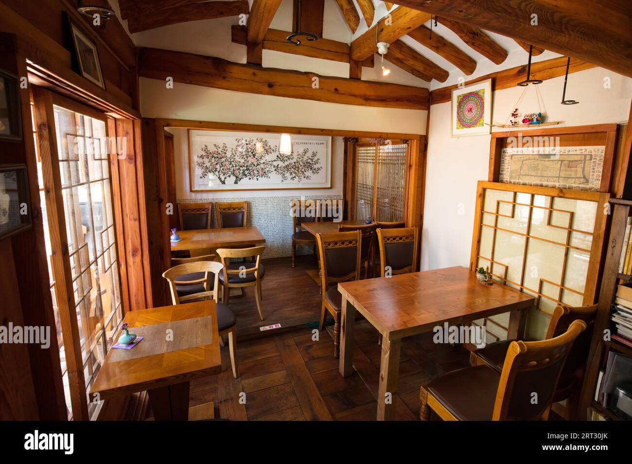 The interior of a traditional hanok in Bukchon Hanok Village in Seoul ...
