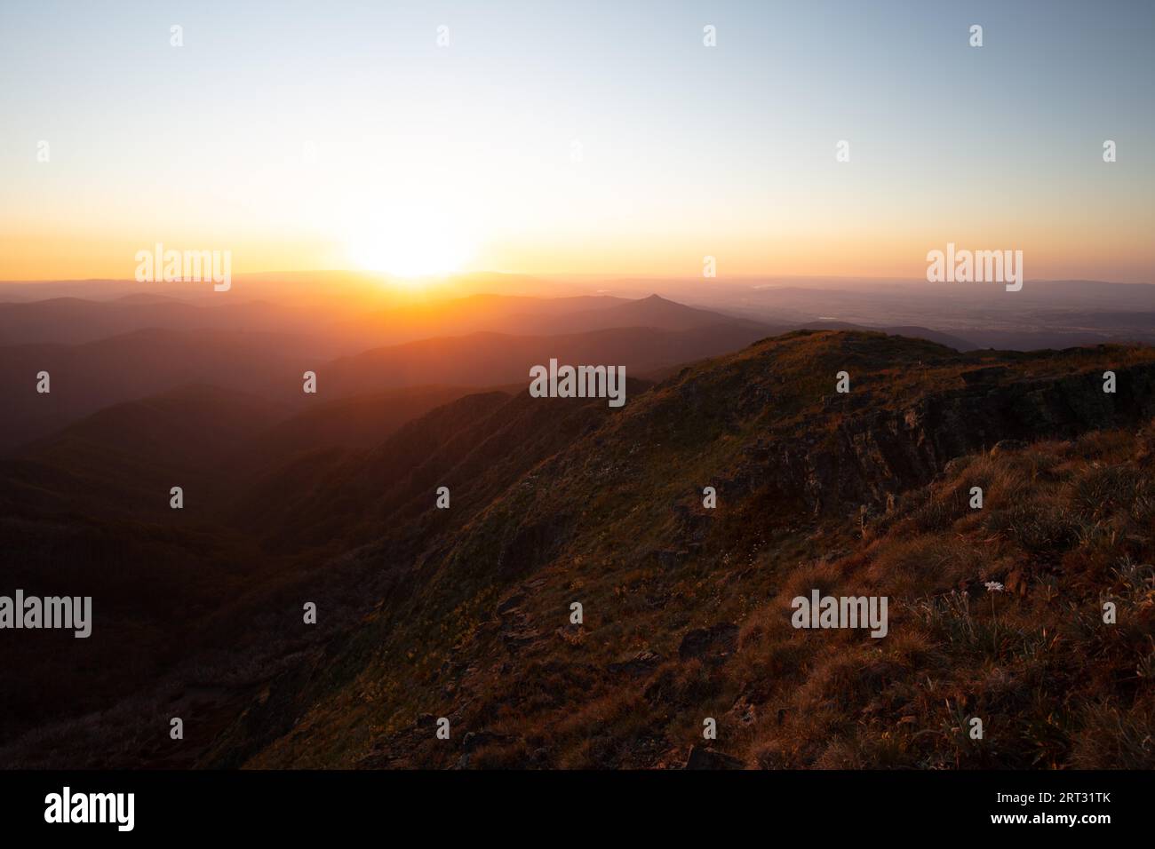 The view at sunset from the summit of Mt Buller over the Victorian Alps ...