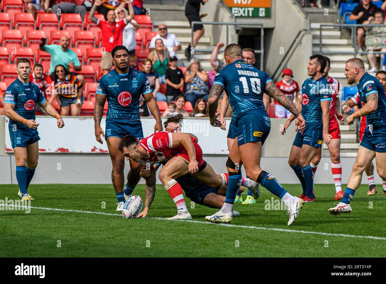 Eccles on Sunday 10th September 2023. Salford Red Devils' Deon Cross ...