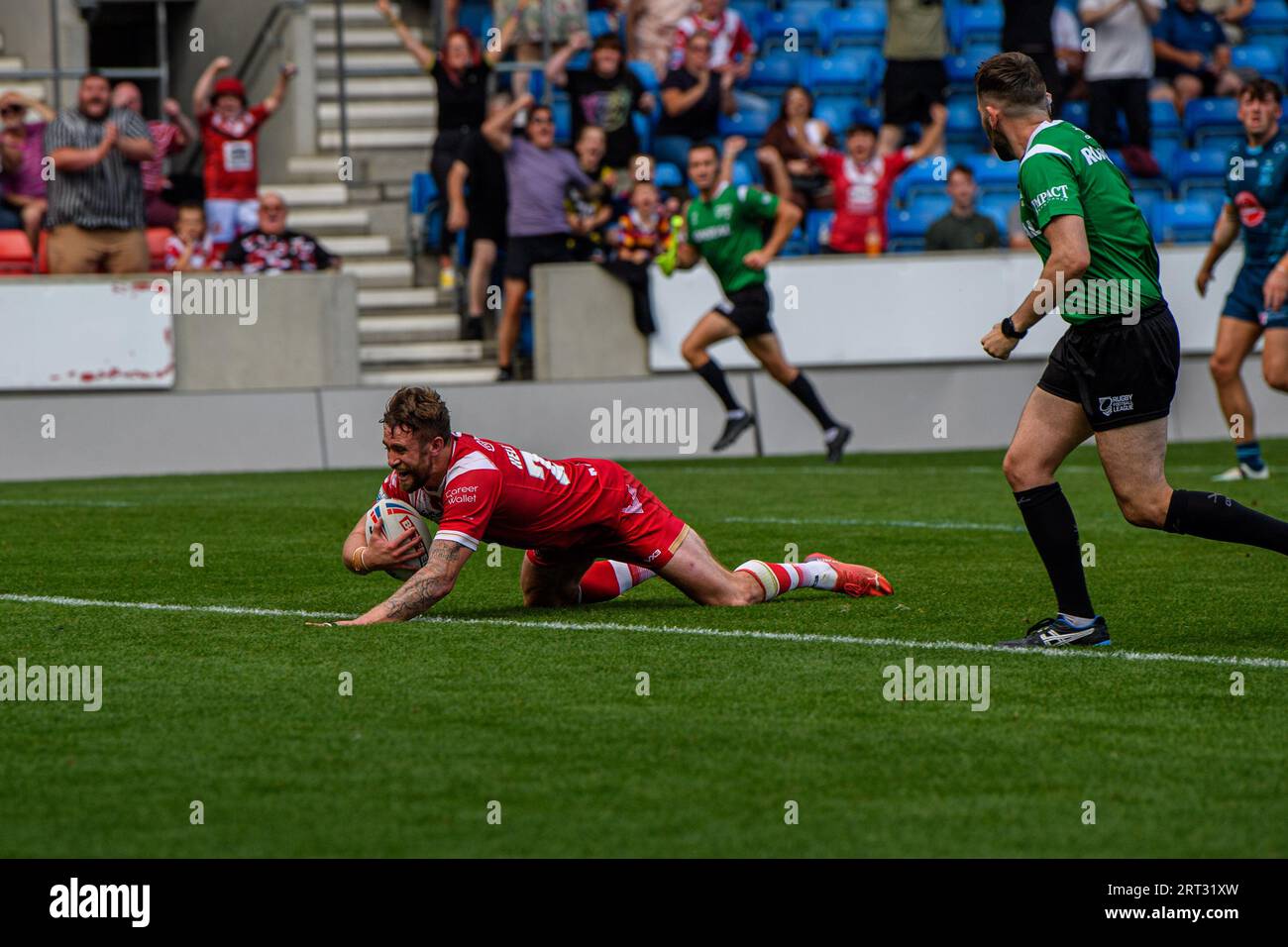Ben helliwell hi-res stock photography and images - Alamy