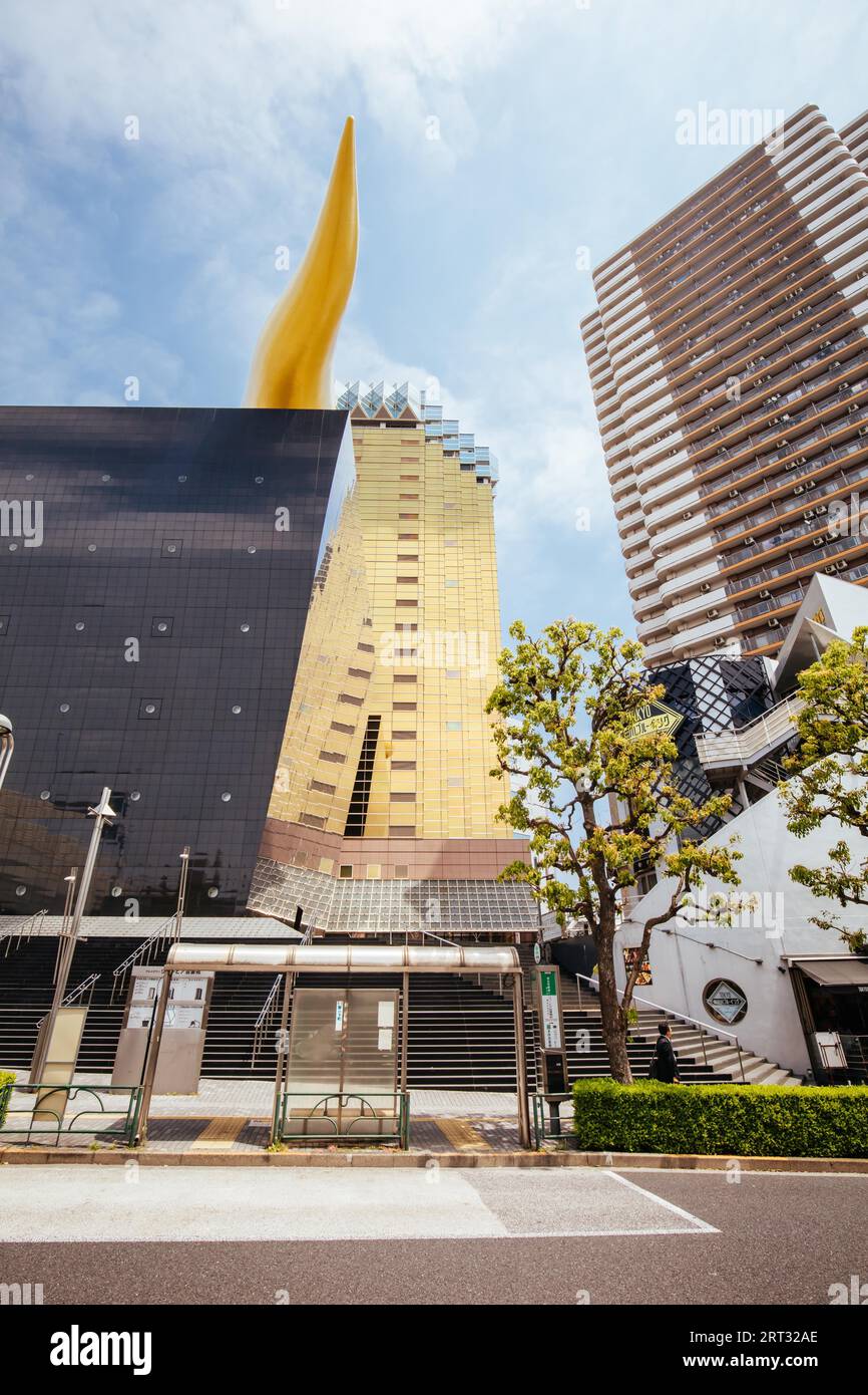 The iconic Asahi Beer Hall on a clear spring day in Azumabashi district ...
