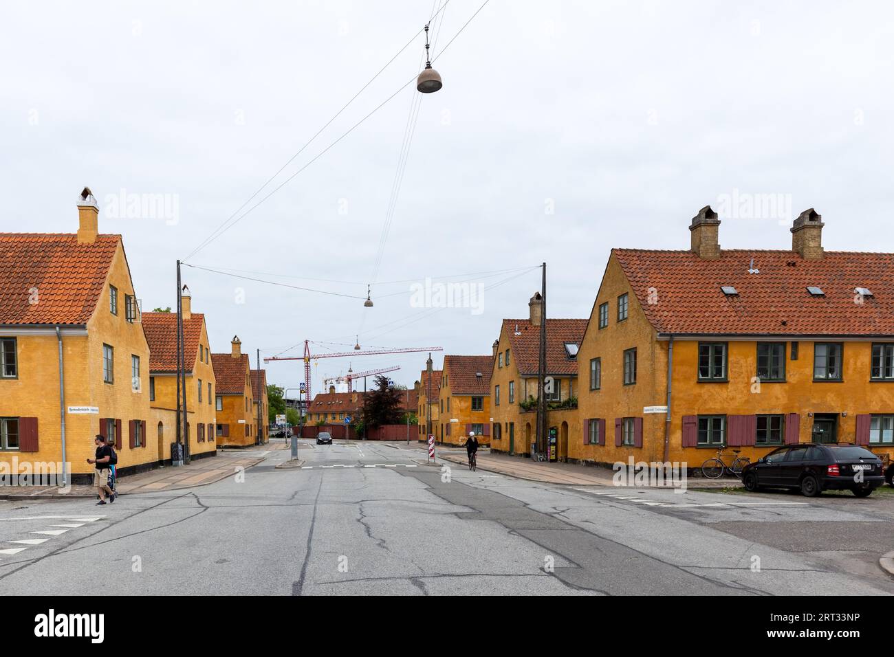 Nyboder yellow hi-res stock photography and images - Alamy