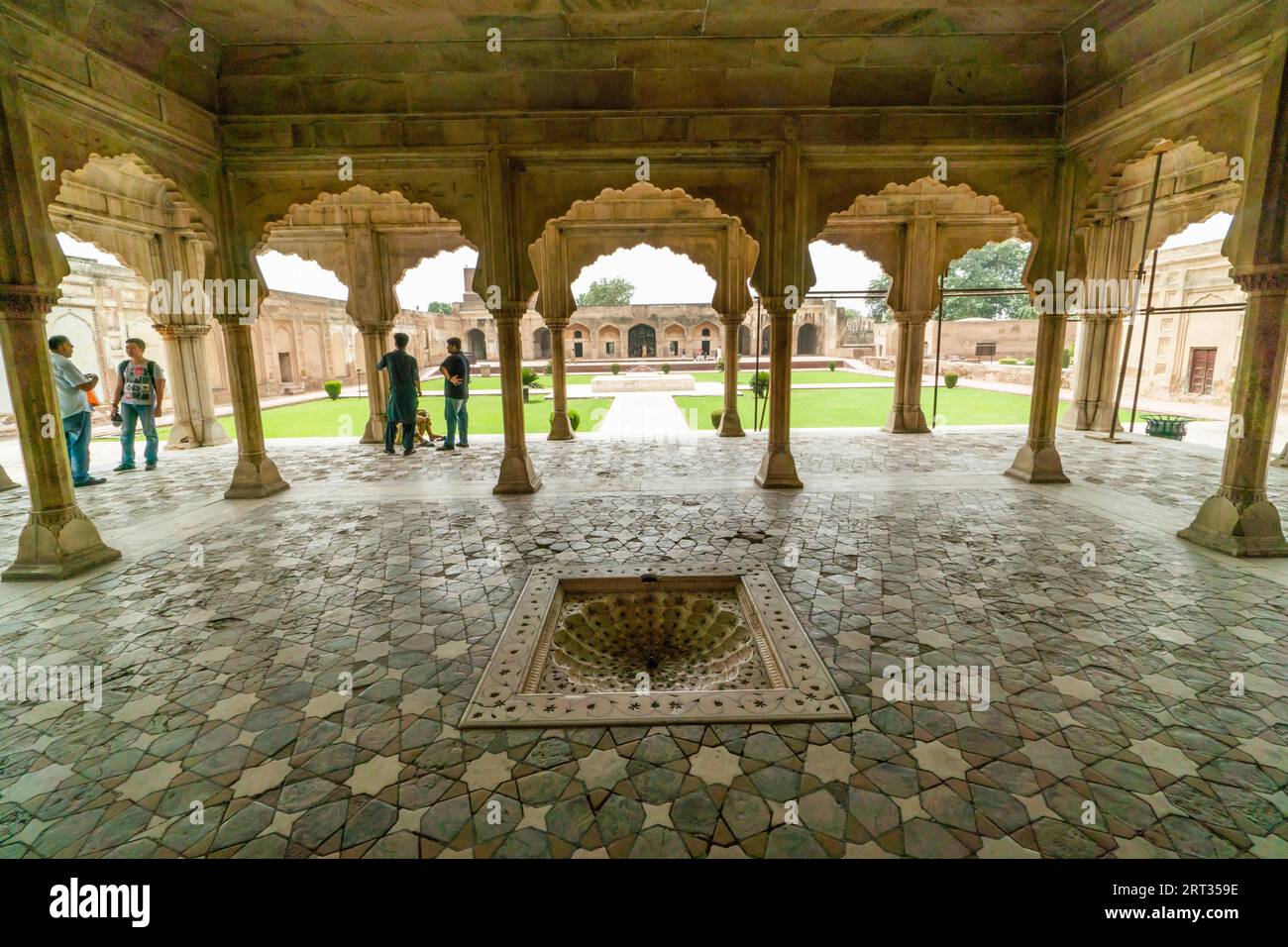Lahore, Pakistan, August 5, 2018: Historical arcade in Lahore Fort ... Lahore, Pakistan, August 5, 2018: Historical arcade in Lahore Fort ...