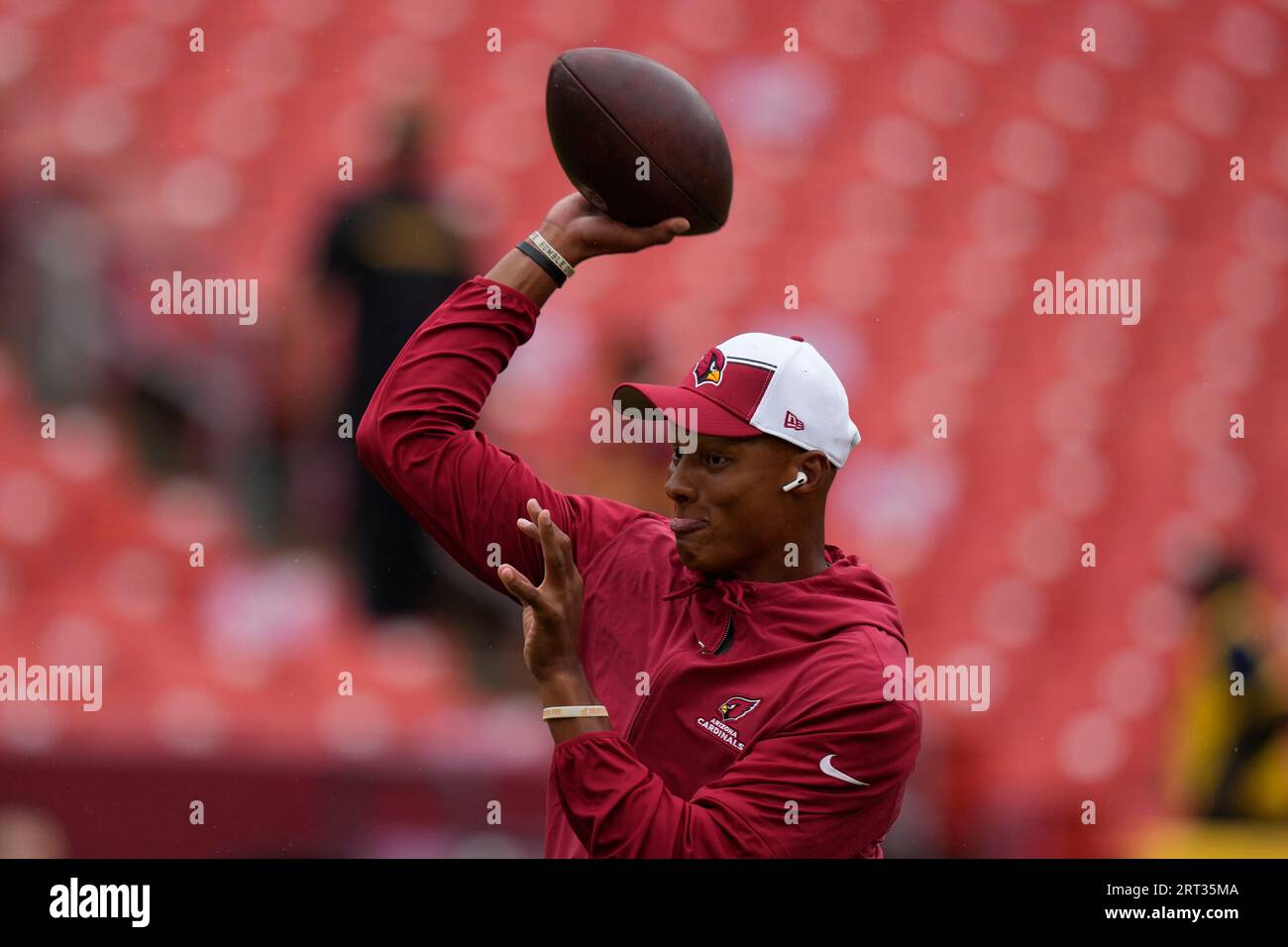Arizona Cardinals quarterback Joshua Dobbs (9) warms up before the ...
