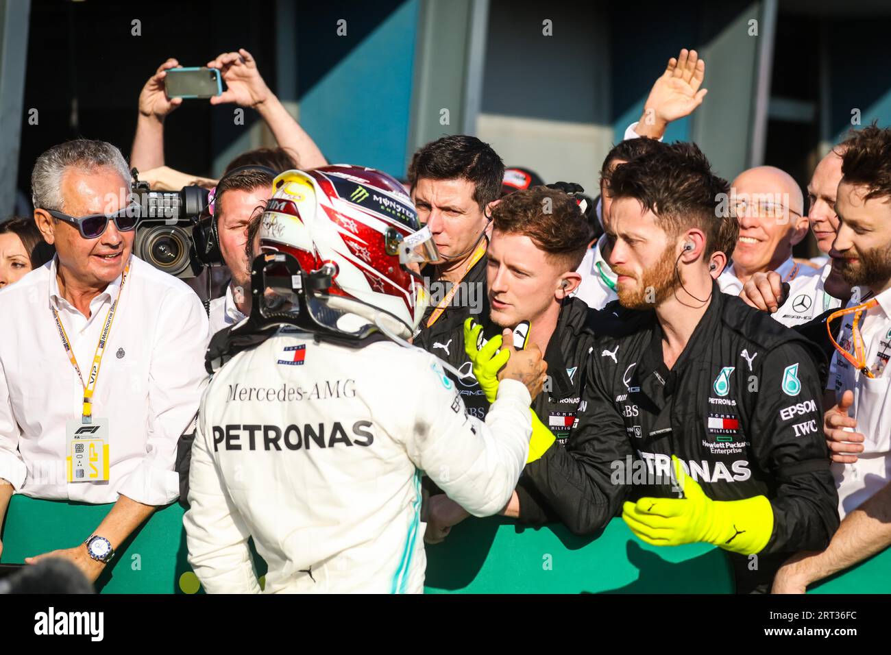 MELBOURNE, AUSTRALIA, MARCH 17: Lewis HAMILTON of Mercedes-AMG Petronas ...