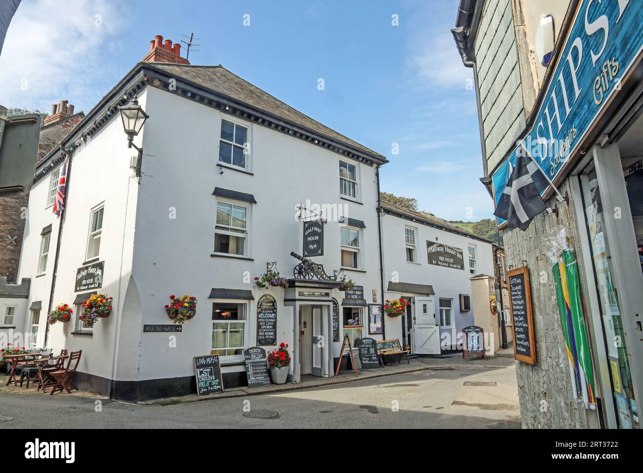 The Halfway House Inn with the Shipshape gift shop to the fore at ...