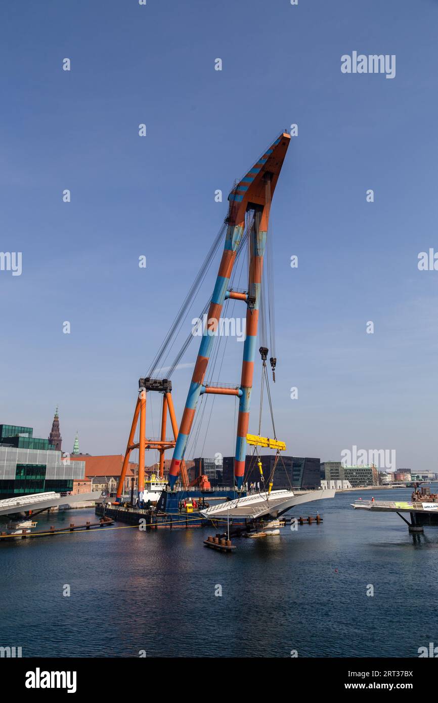 Copenhagen, Denmark, April 4, 2019: The huge Floating Crane Hebo Lift 9 ...