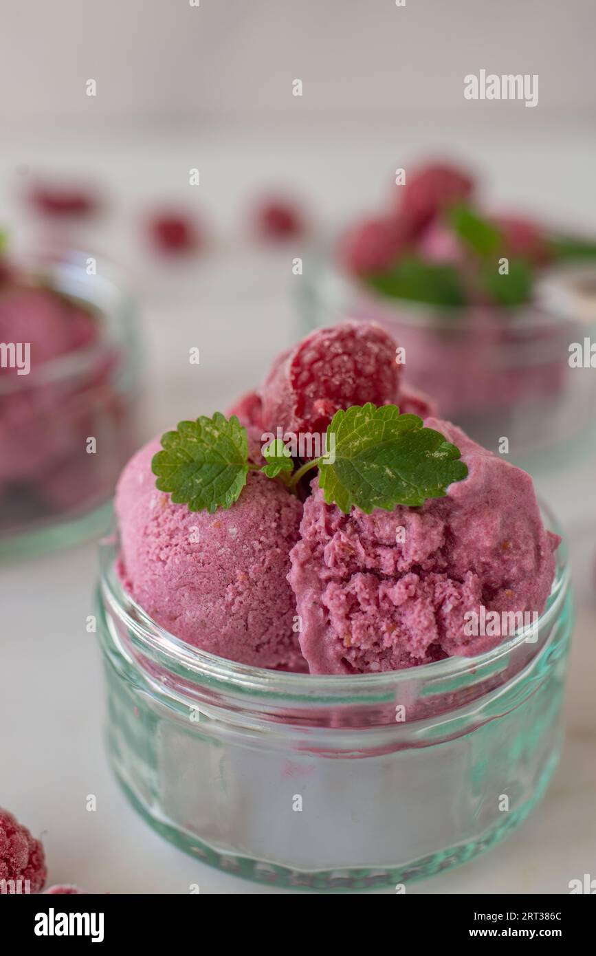 raspberry ice cream Stock Photo - Alamy