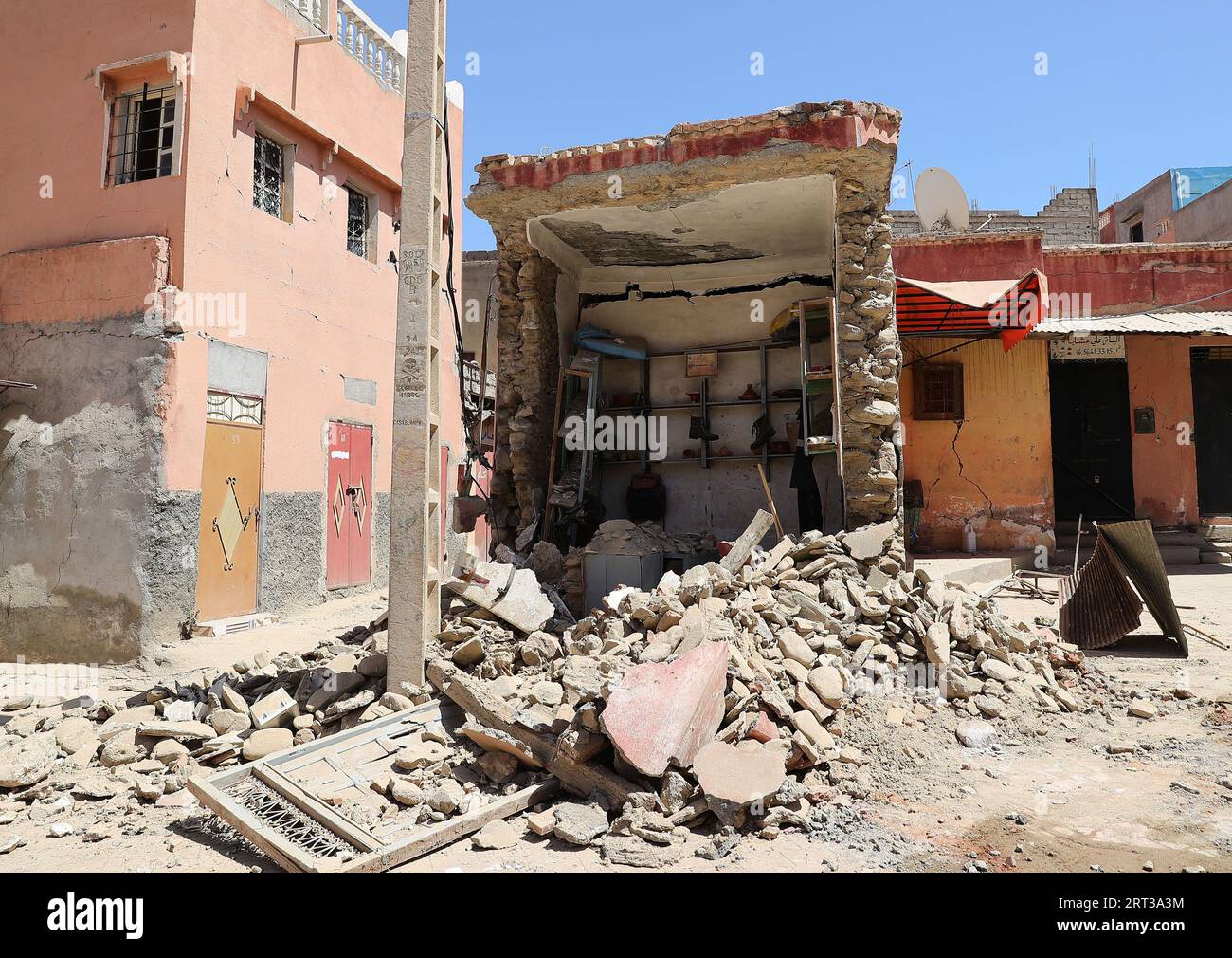 Marrakesh. 10th Sep, 2023. This photo shows a damaged building near the ...