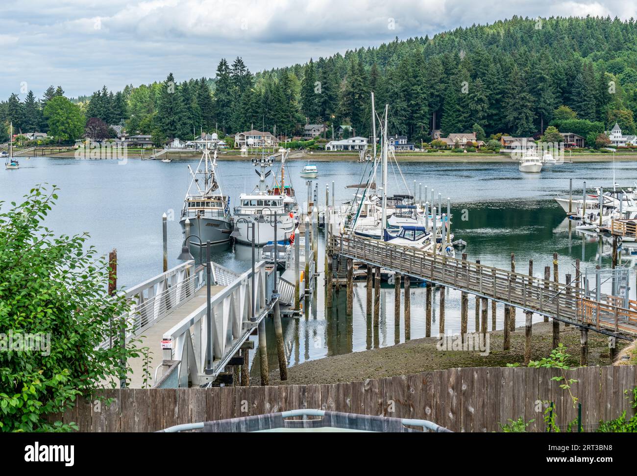 A view of docks and boat in Gig Harbor, washington Stock Photo - Alamy