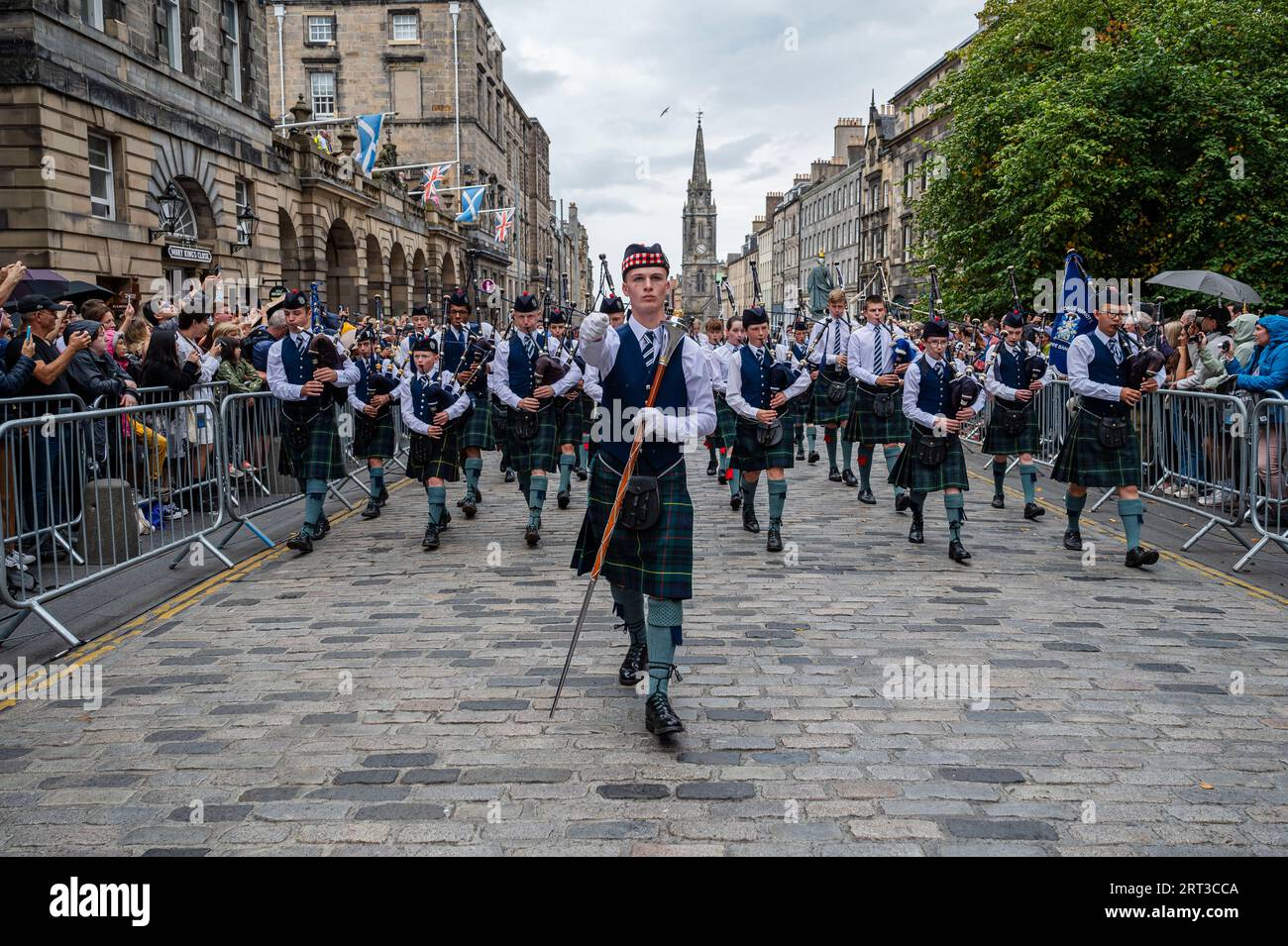 Edinburgh, Scotland, UK. 10th Sep, 2023. George Watsons Pipe Band take ...