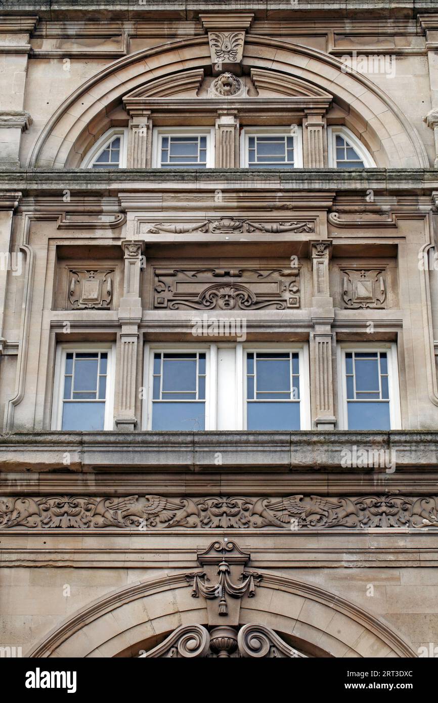 Built 1884 5 hi-res stock photography and images - Alamy