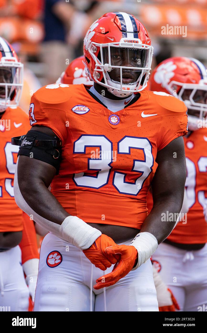Clemson defensive tackle Ruke Orhorhoro (33) warms up before an NCAA ...