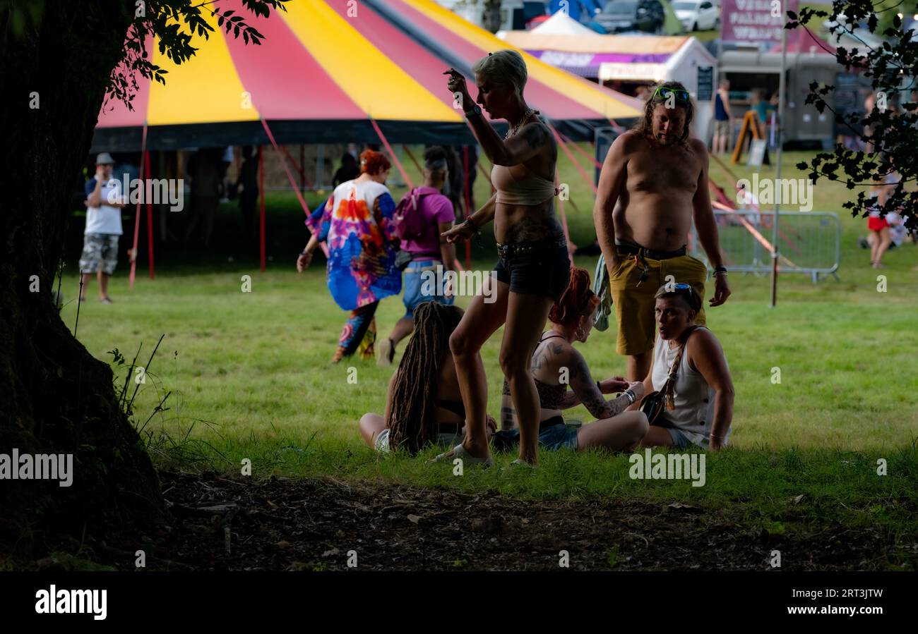 Chilling out at a music festival. Mucky Weekender Festival, Vicarage ...