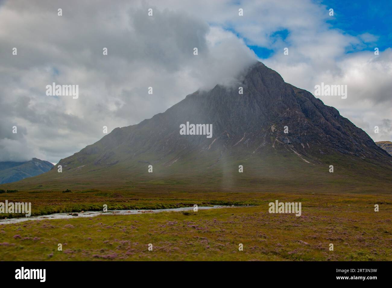 The isolated and eerie Glen Etive, Glencoe, filming location for James ...