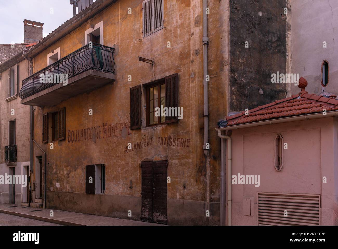 The entrance to cassis hi-res stock photography and images - Alamy