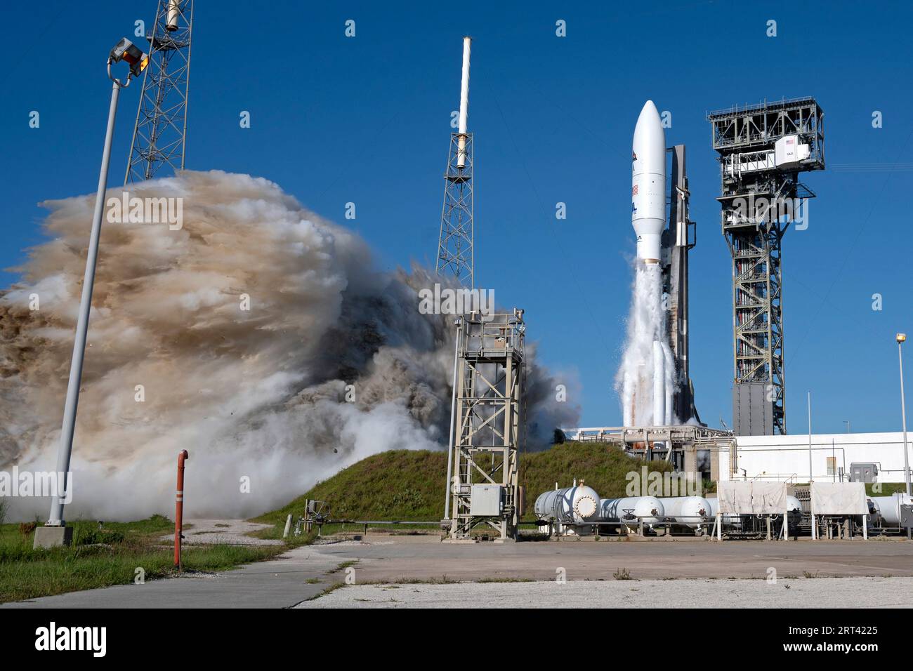 Cape Canaveral, Florida, USA . The United Launch Alliance Atlas V ...