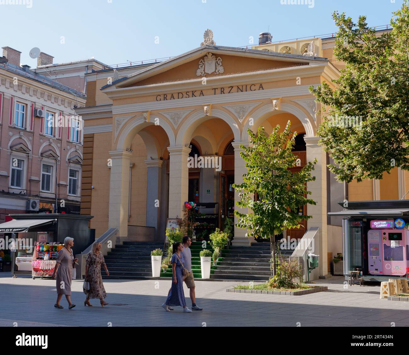 Sarajevo street food market hi-res stock photography and images - Alamy