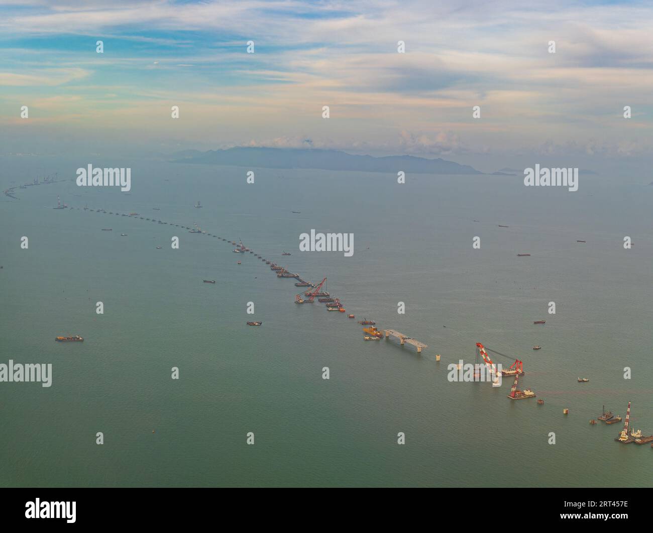 Hong kong zhuhai macao bridge hi-res stock photography and images - Alamy